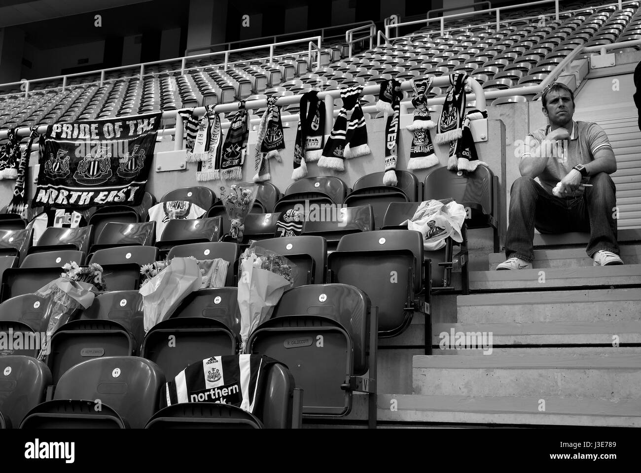 Newcastle football james park Black and White Stock Photos & Images - Alamy