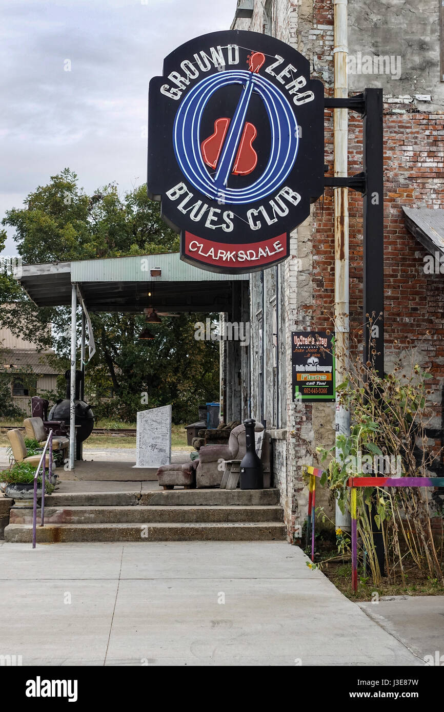 Exterior of Morgan Freeman's Ground Zero Blues Club in Clarksdale ...