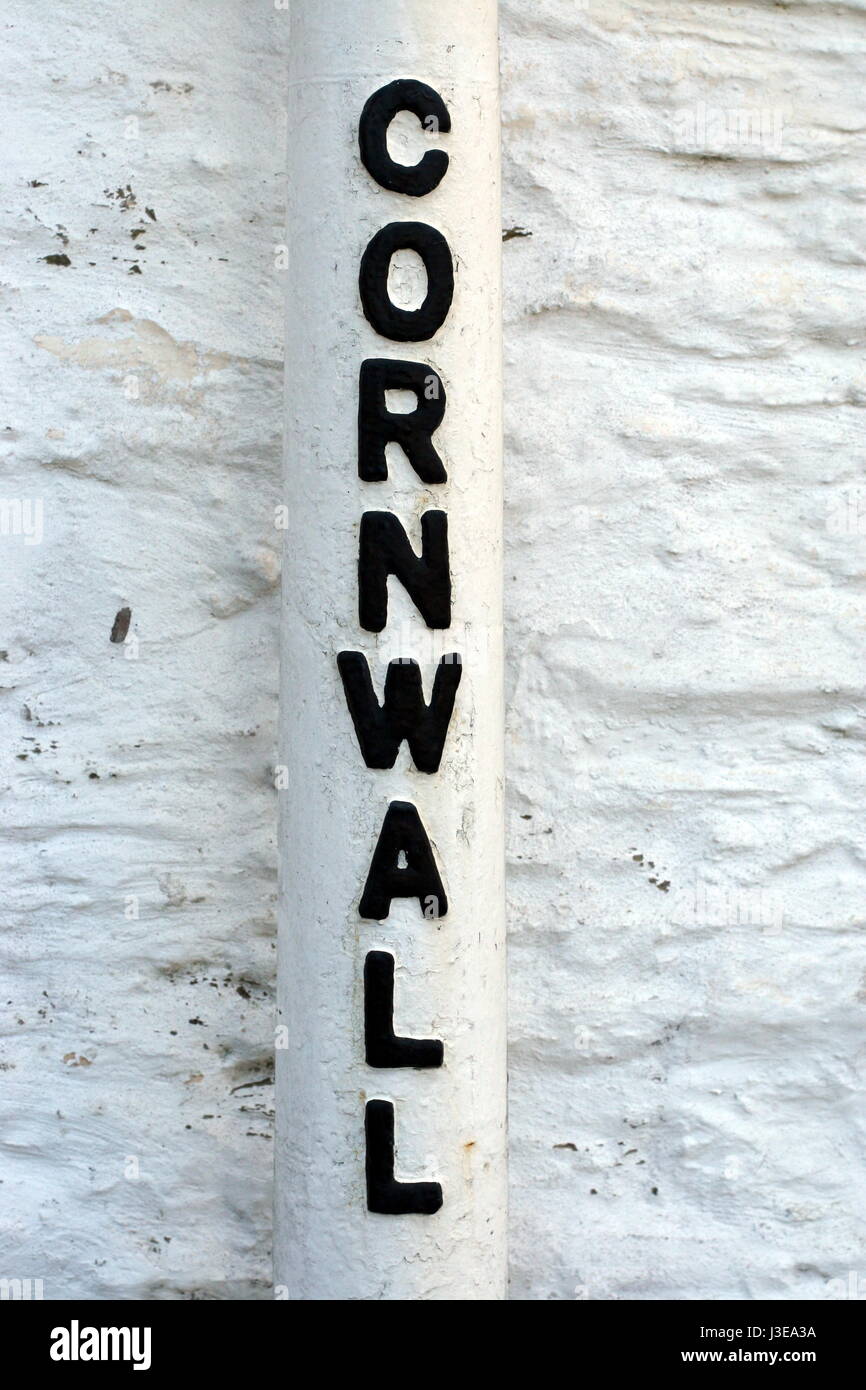 Cornwall sign post Stock Photo - Alamy
