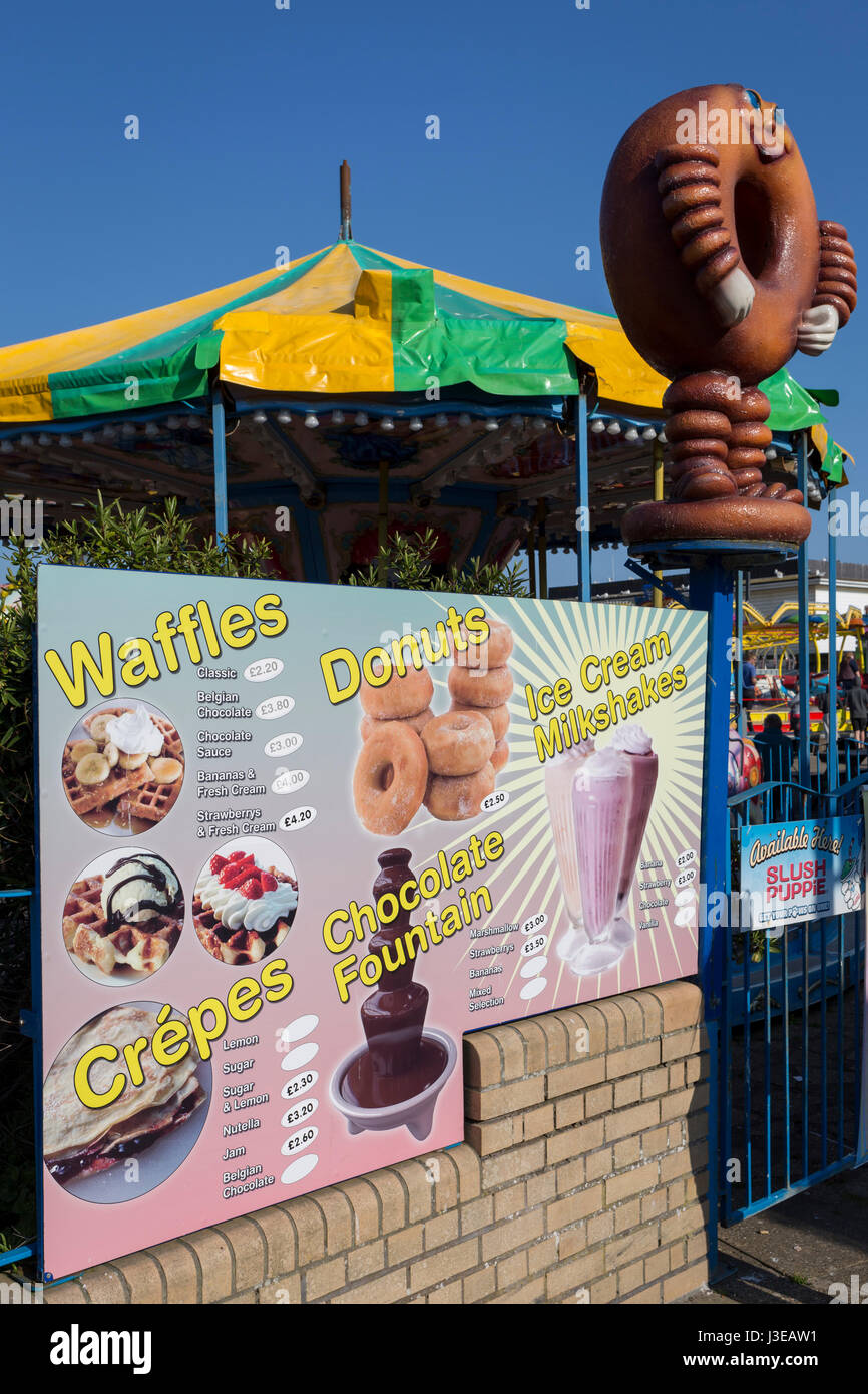 Fairground snacks hi-res stock photography and images - Alamy