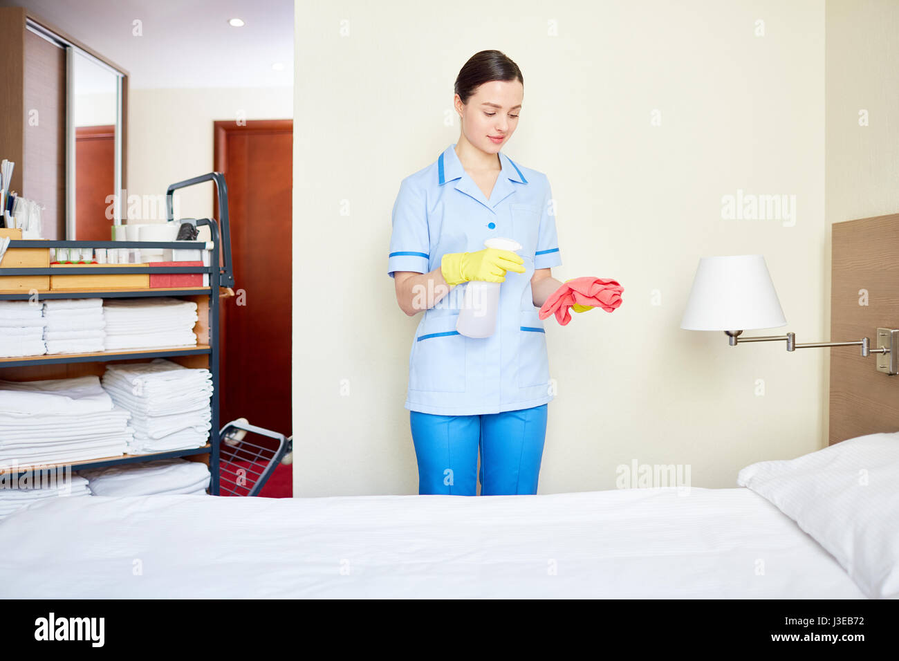 Hotel uniform hi-res stock photography and images - Alamy