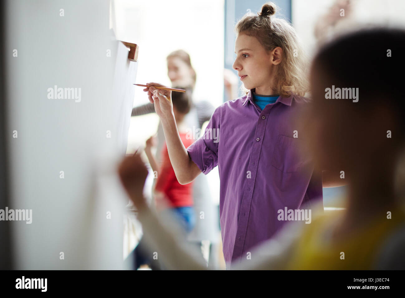 Drawing skill hi-res stock photography and images - Alamy