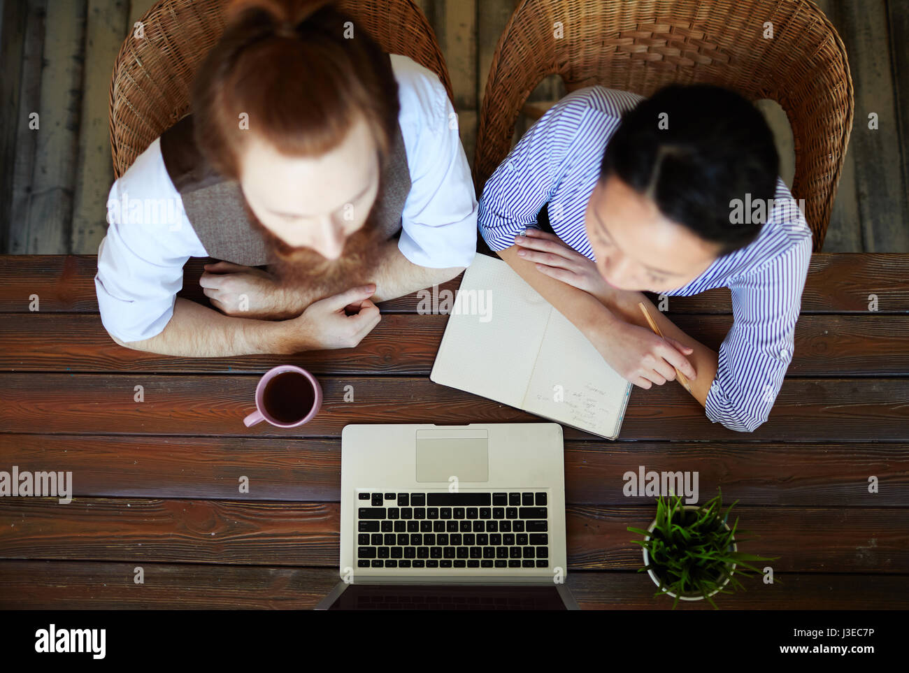 Reading online data Stock Photo - Alamy