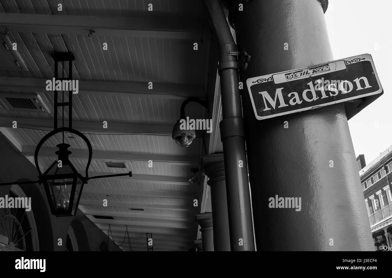 Madison ave street sign Black and White Stock Photos & Images - Alamy