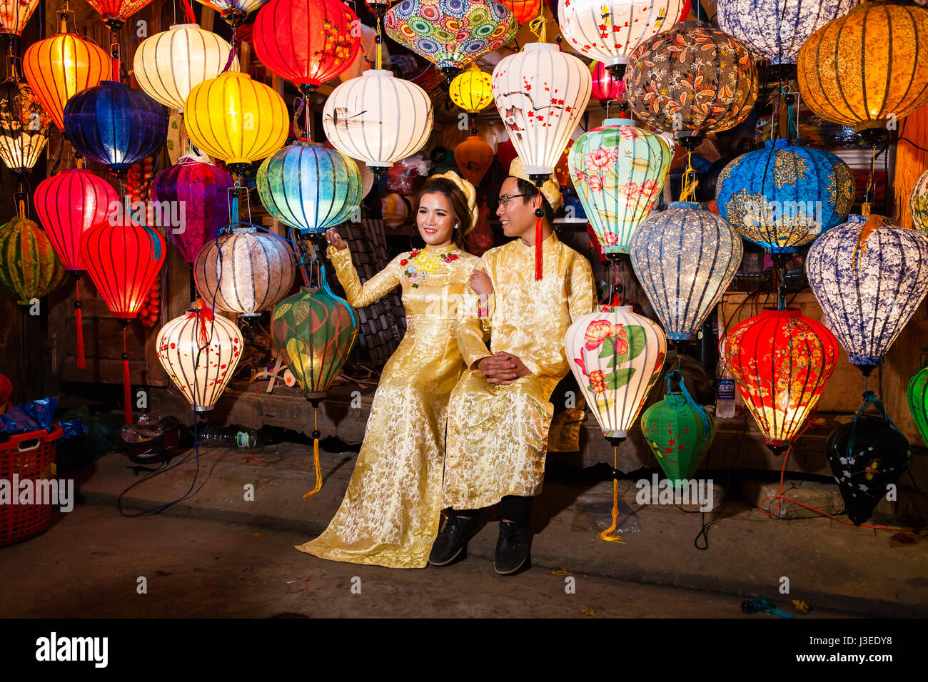 Hoi An, Vietnam - march 11 2017: vietnamese brides in traditional ...
