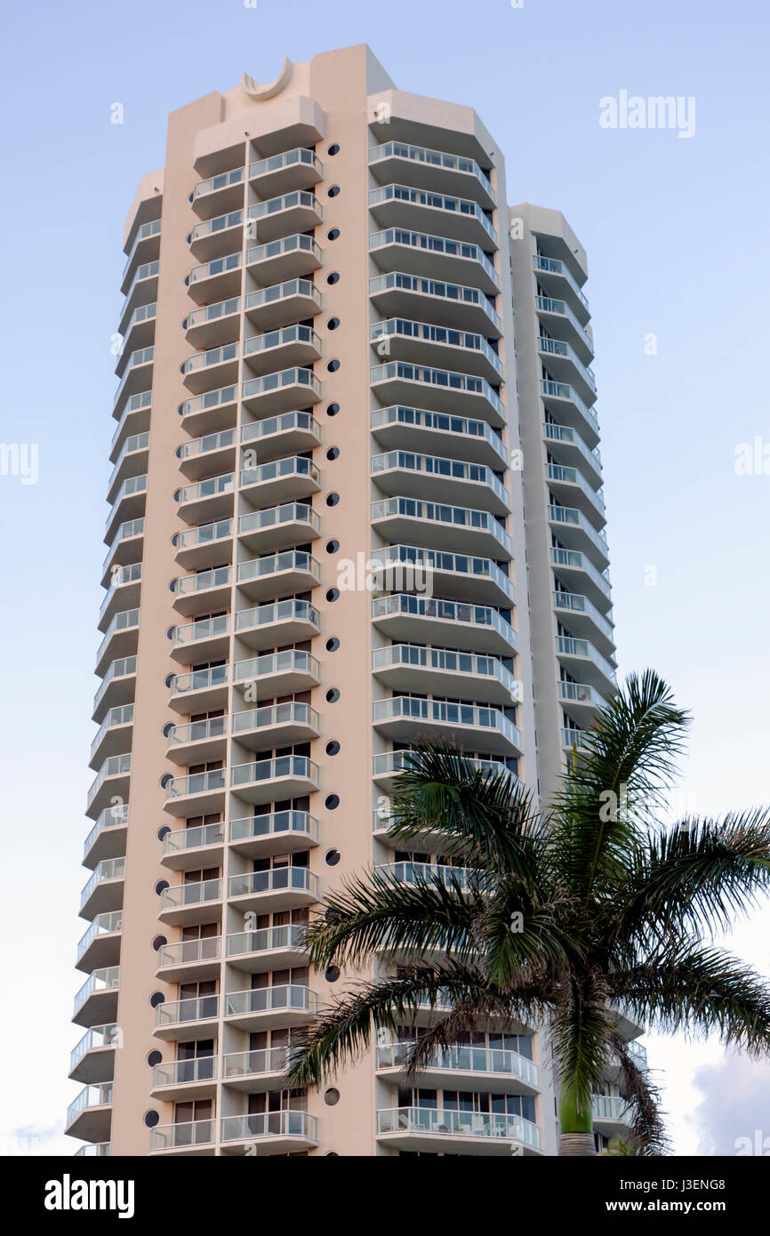 Miami Beach Florida,North Shore,high rise skyscraper skyscrapers ...