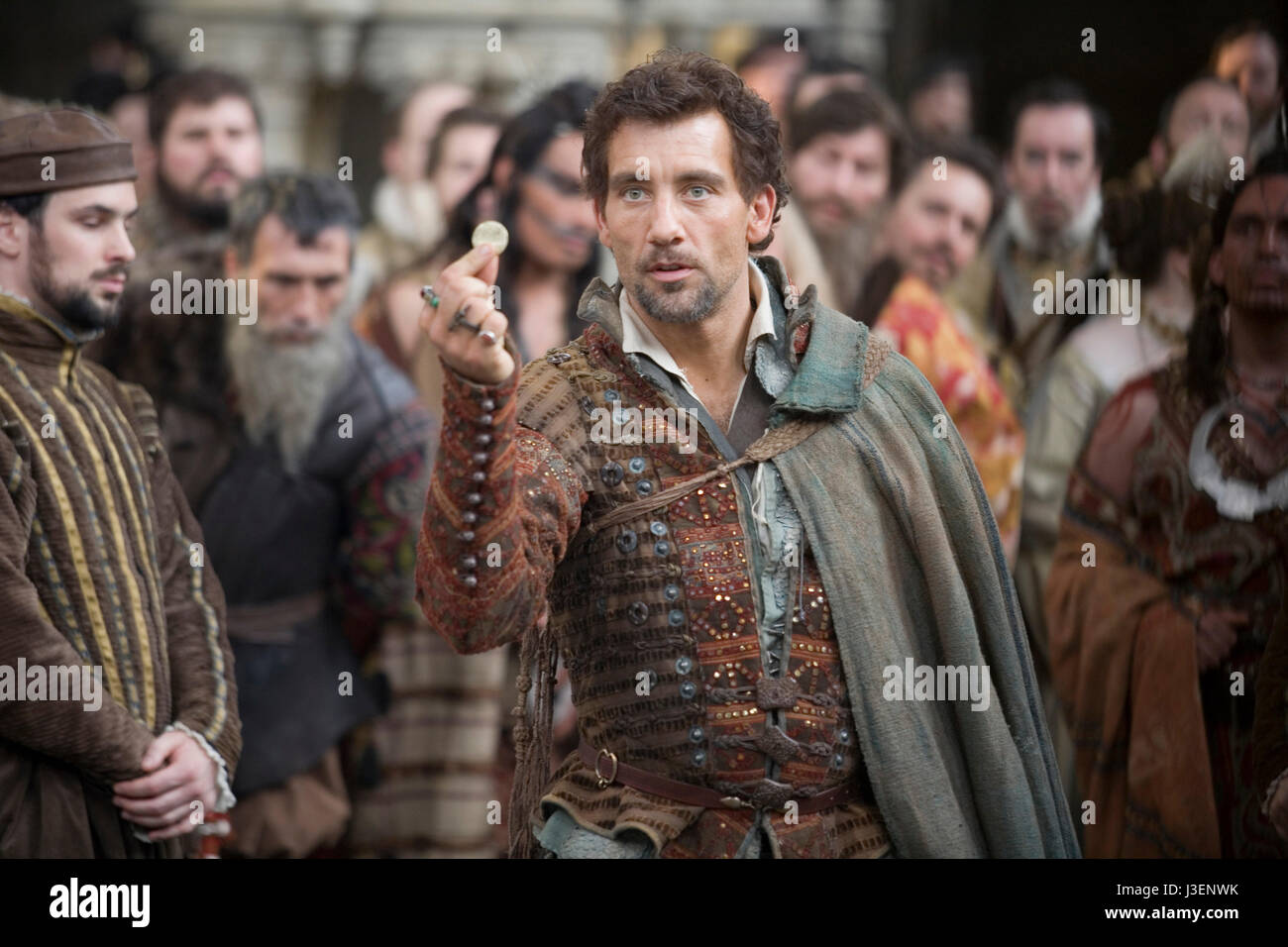 Elizabeth : The Golden Age Year : 2007 UK / France Clive Owen Director ...