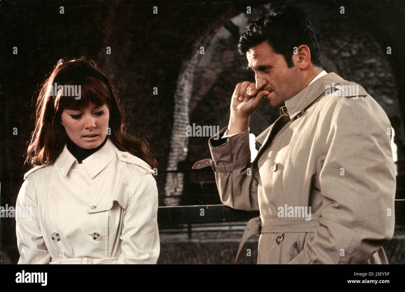 Da Berlino l'apocalisse Spy Pit Year: 1967 - Italy Director: Mario ...