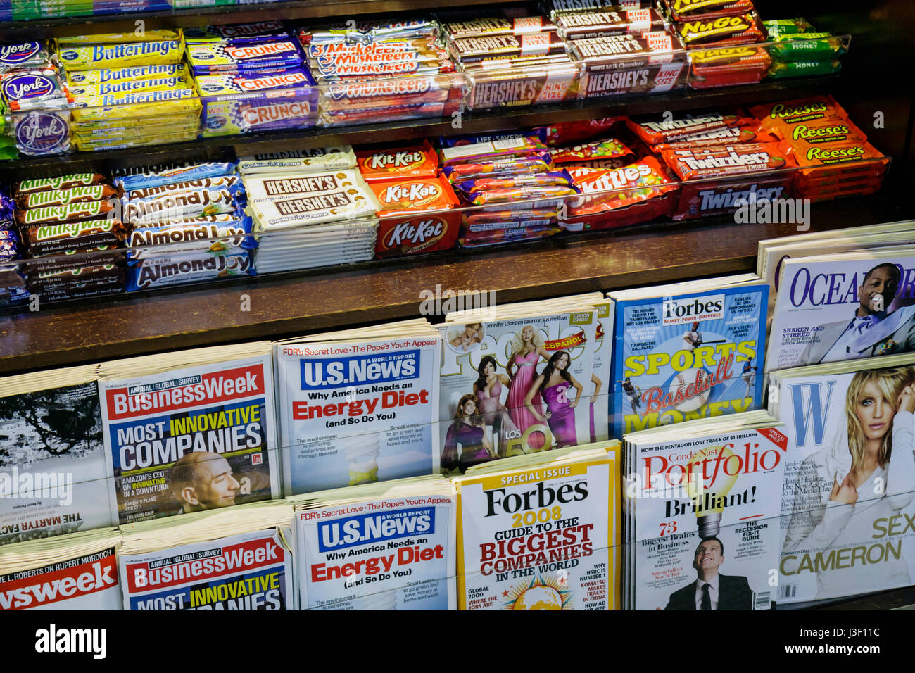 Miami Florida,International Airport,gift shop,sundries,candy rack ...