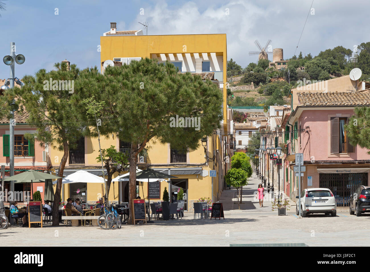 market square of Andratx, Mallorca, Spain Stock Photo - Alamy