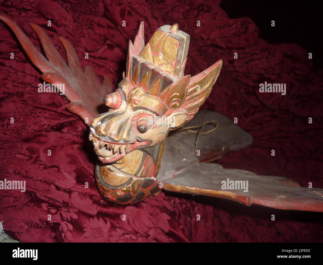 Vishnu garuda hi-res stock photography and images - Alamy