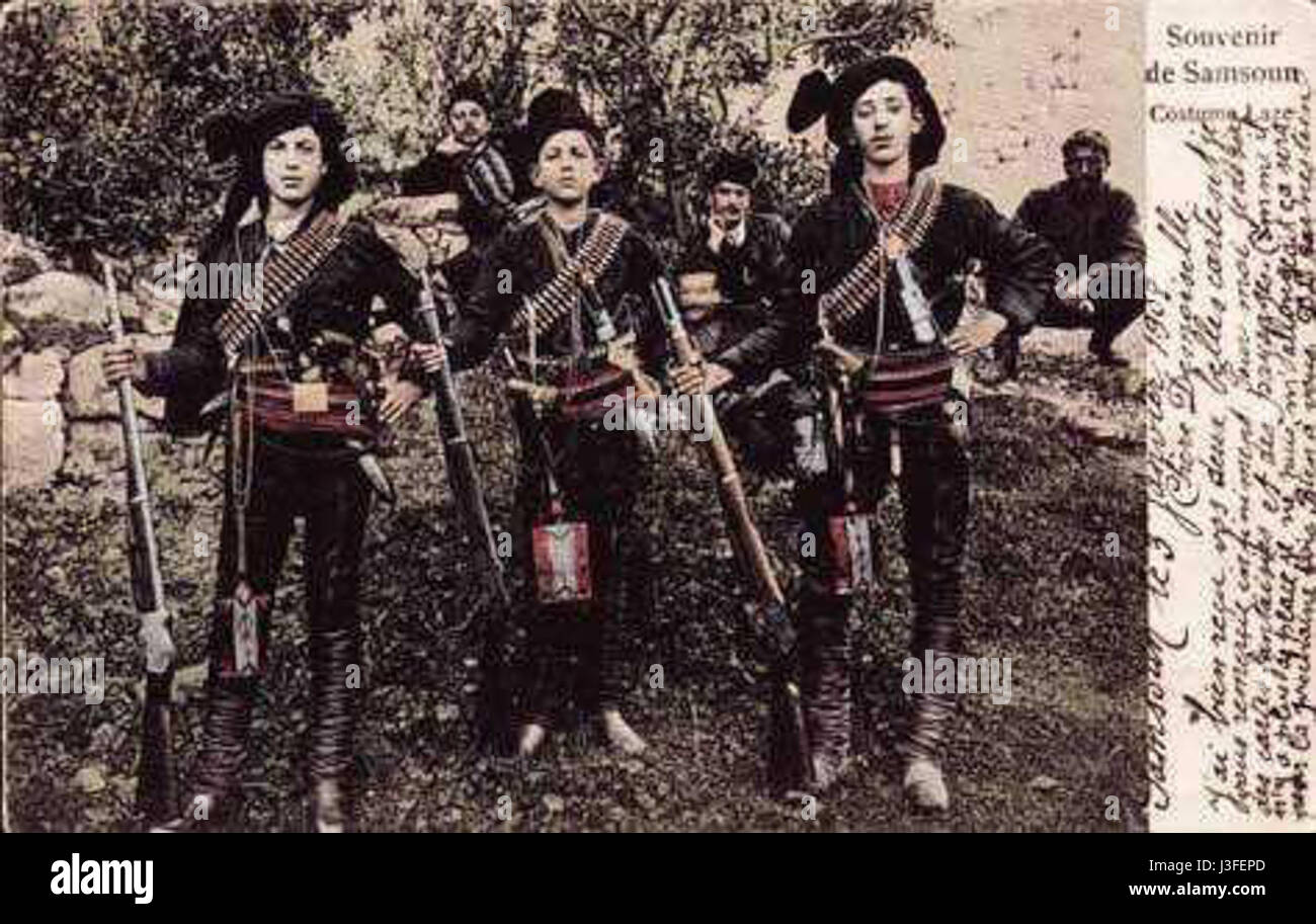 Fedayi women color Stock Photo - Alamy