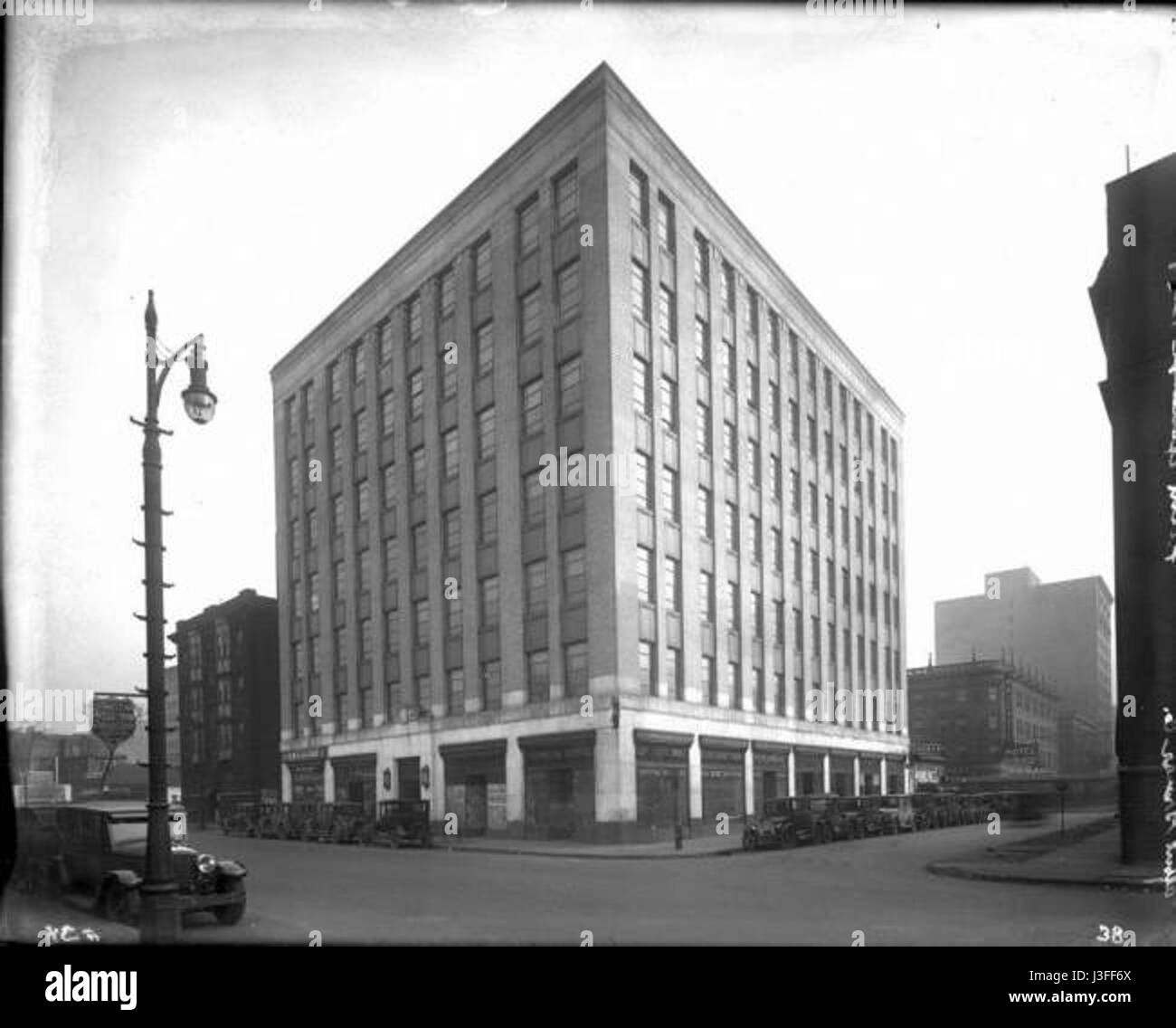 Film building Black and White Stock Photos & Images - Alamy