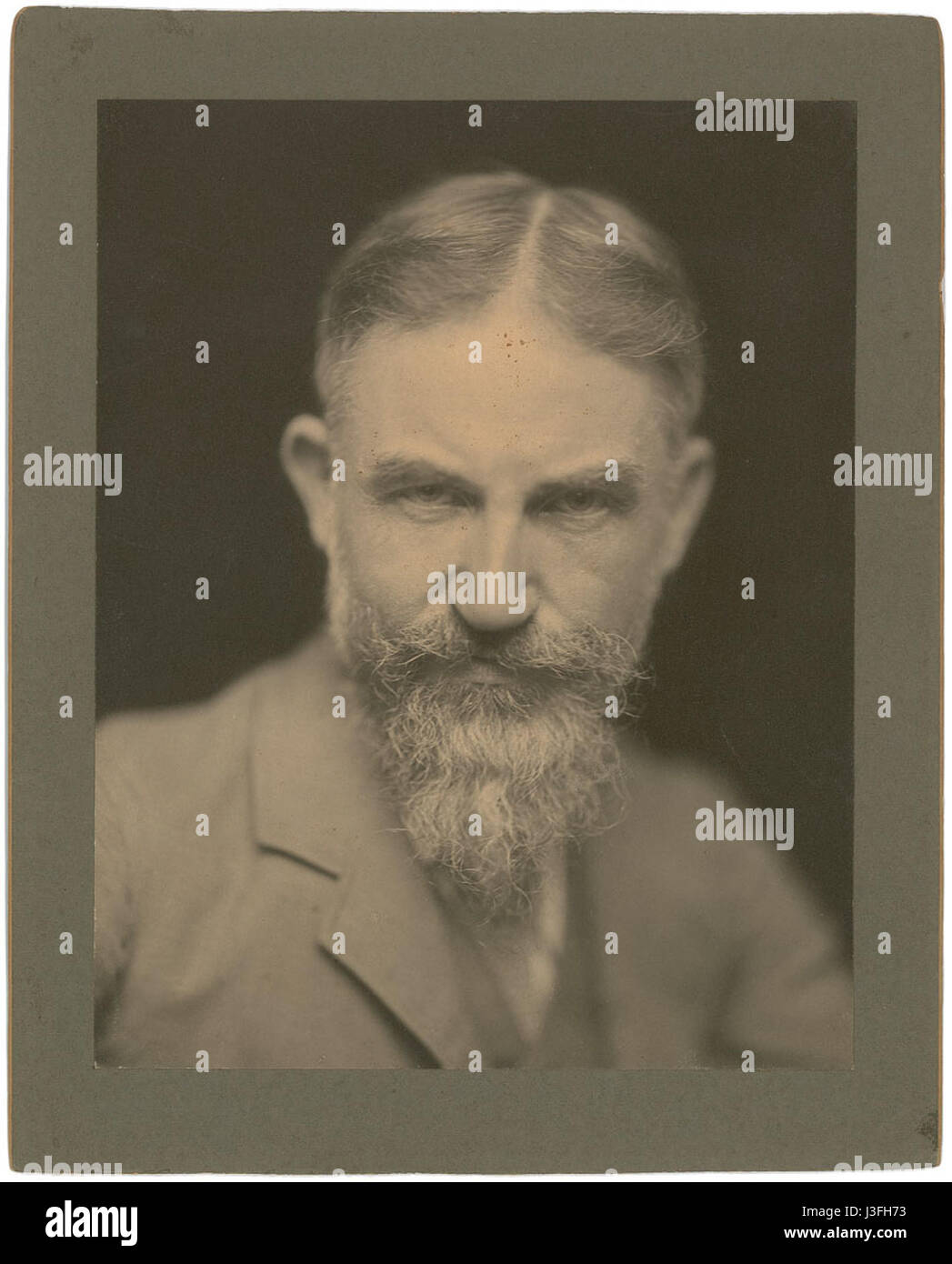 Playwright george bernard shaw hi-res stock photography and images - Alamy