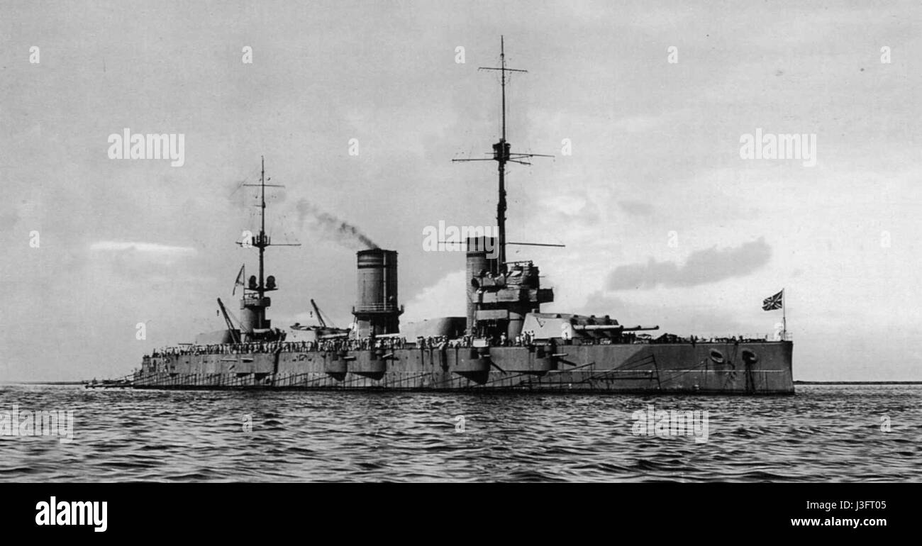 Battleship gangut hi-res stock photography and images - Alamy