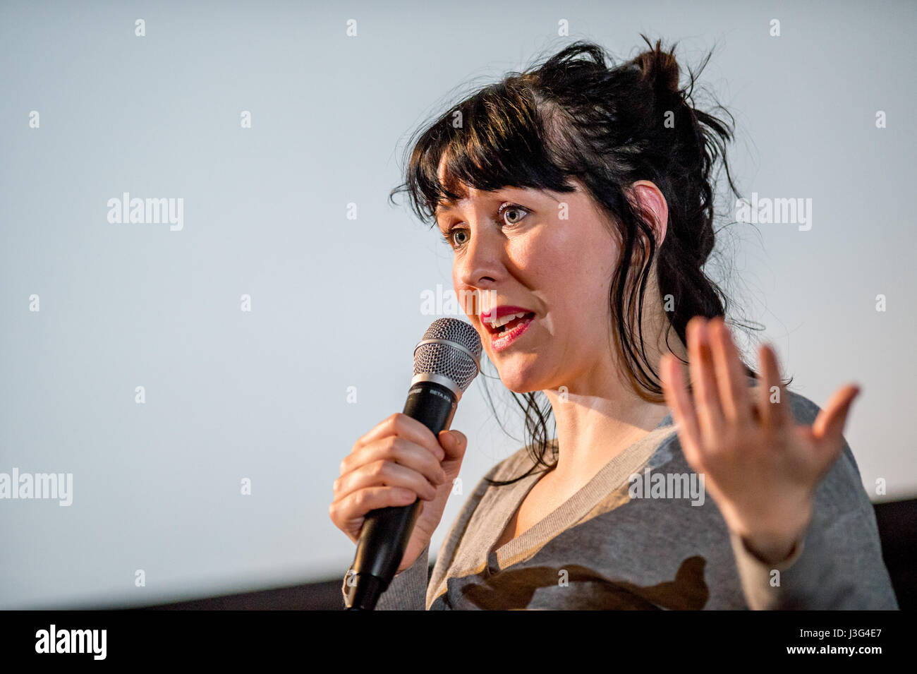 Alice Eva Lowe, writer and actress Stock Photo - Alamy