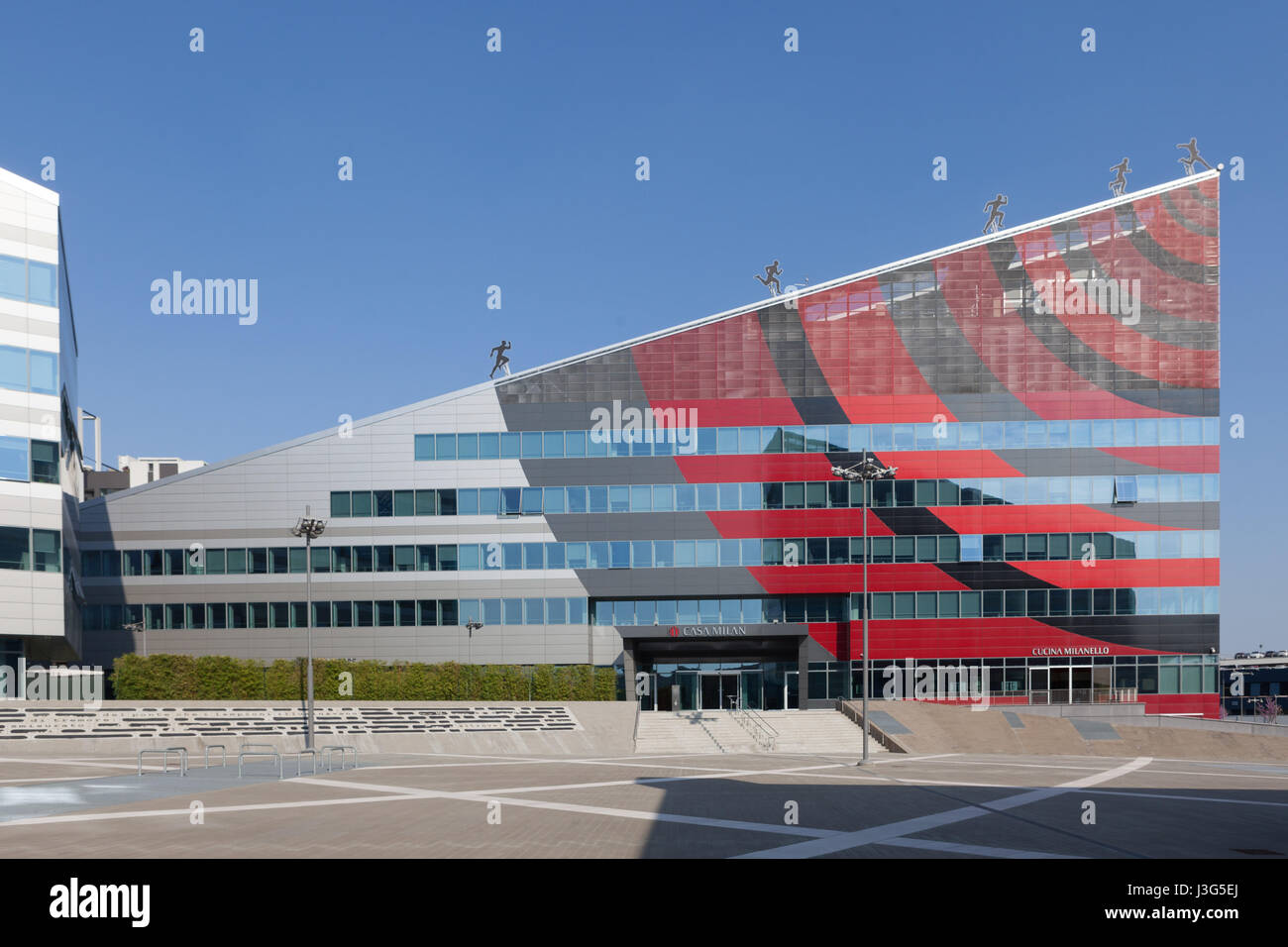 Casa Milan, a new building that hosts the main offices of Milan ...