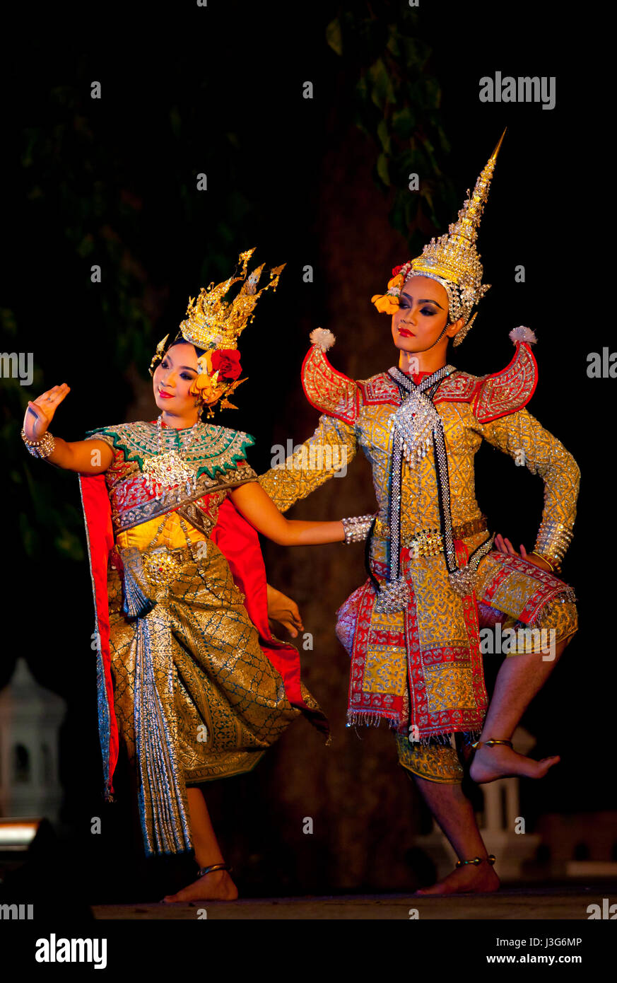 Thai classical dancers thailand hi-res stock photography and images - Alamy