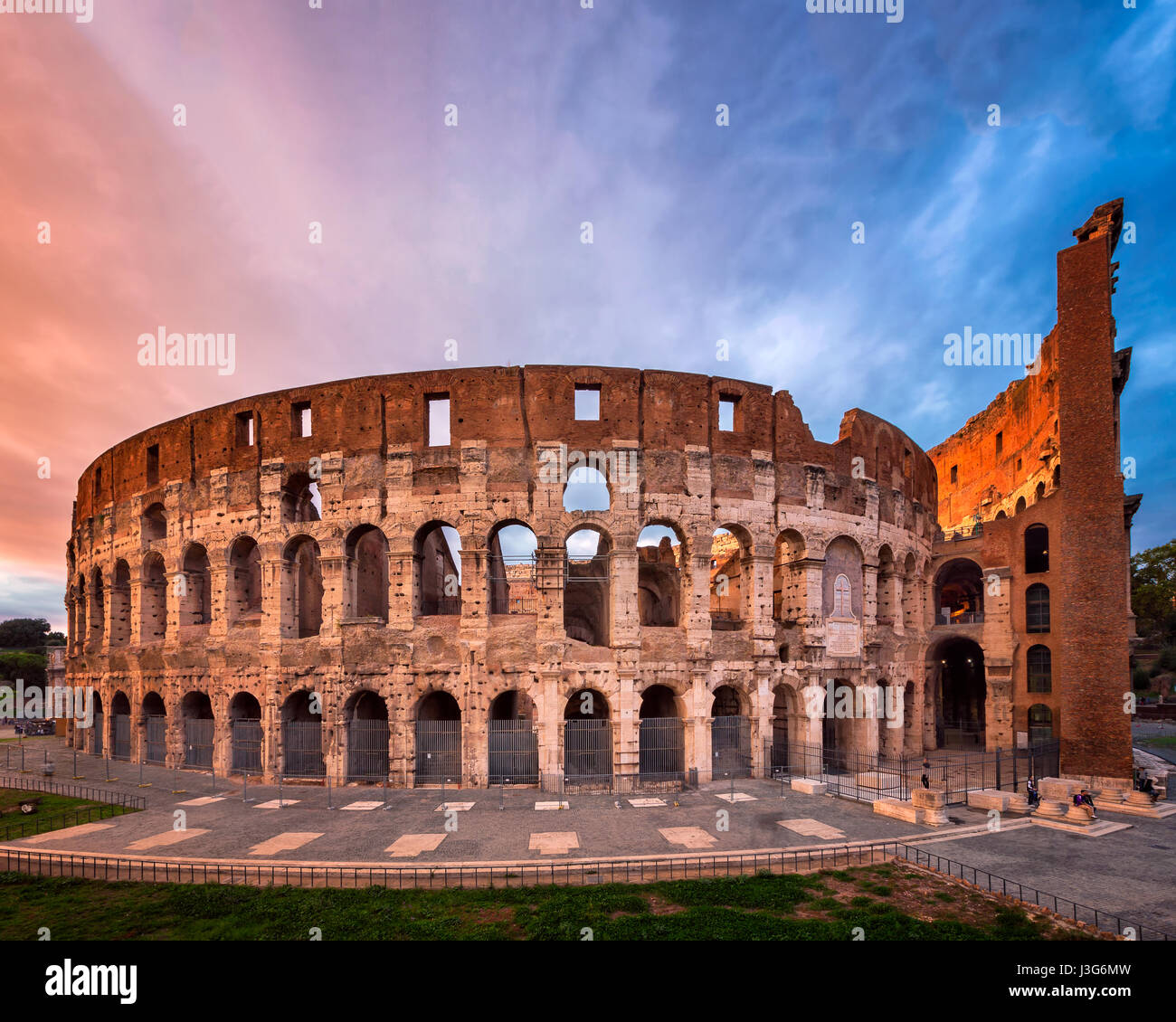 Roman Colosseum (Flavian Amphitheatre) in the Evening, Rome, Italy ...