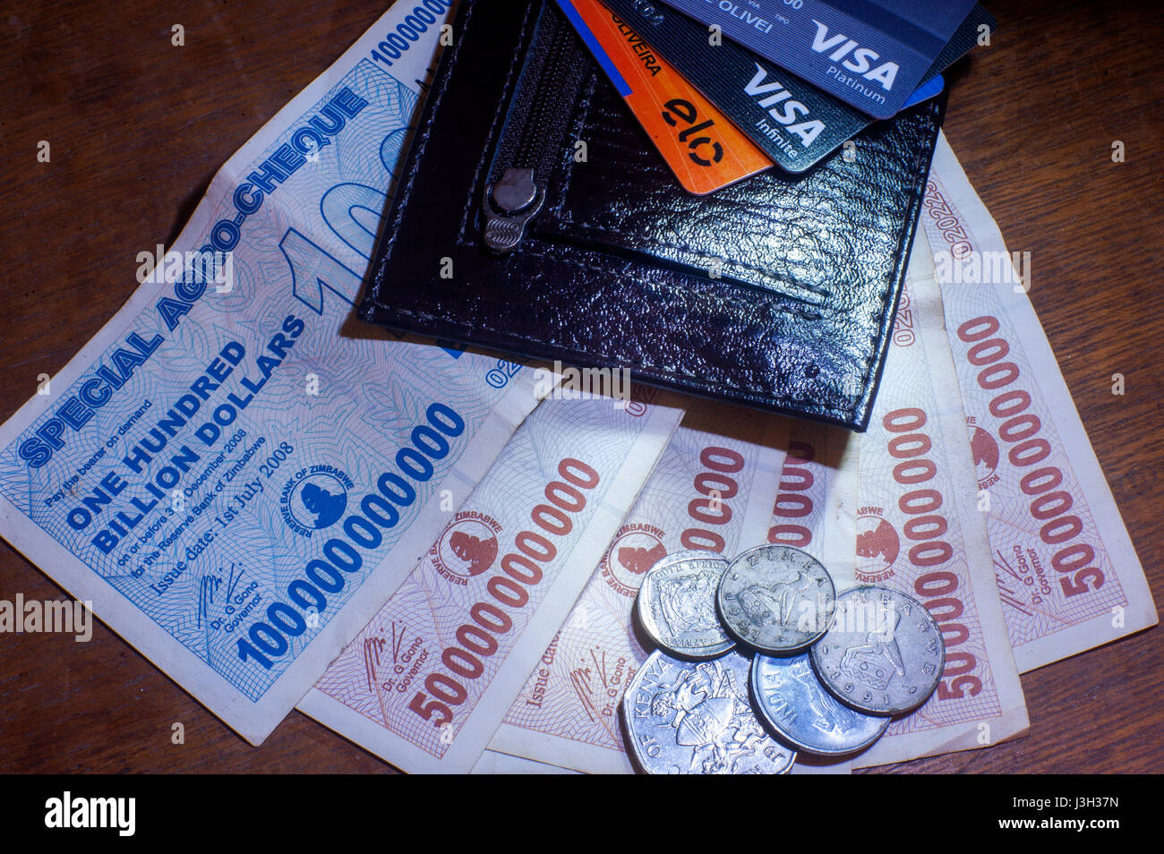 Billion Dollar Note High Resolution Stock Photography and Images - Alamy