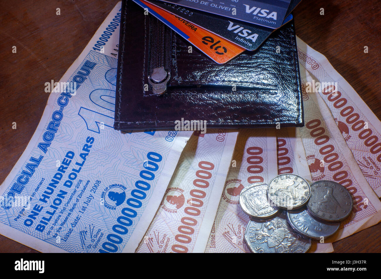 Billion Dollar Note High Resolution Stock Photography and Images - Alamy