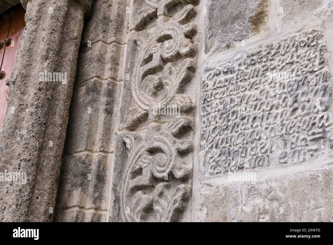 Temple of Santa Ana (1569) in Ayacucho city, Peru Stock Photo - Alamy