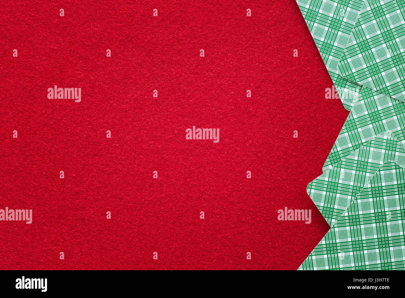 Red felt table with playing cards. Casino and gambling background Stock ...