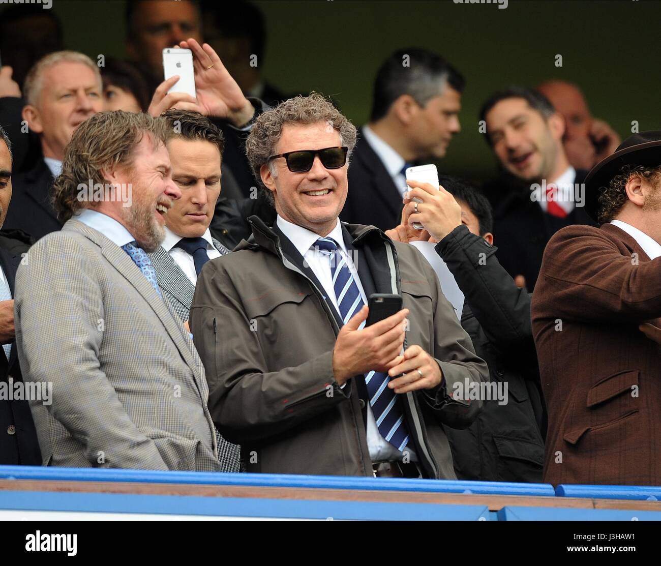 WILL FERRELL ACTOR WATCHES FRO CHELSEA V ARSENAL STAMFORD BRIDGE ...