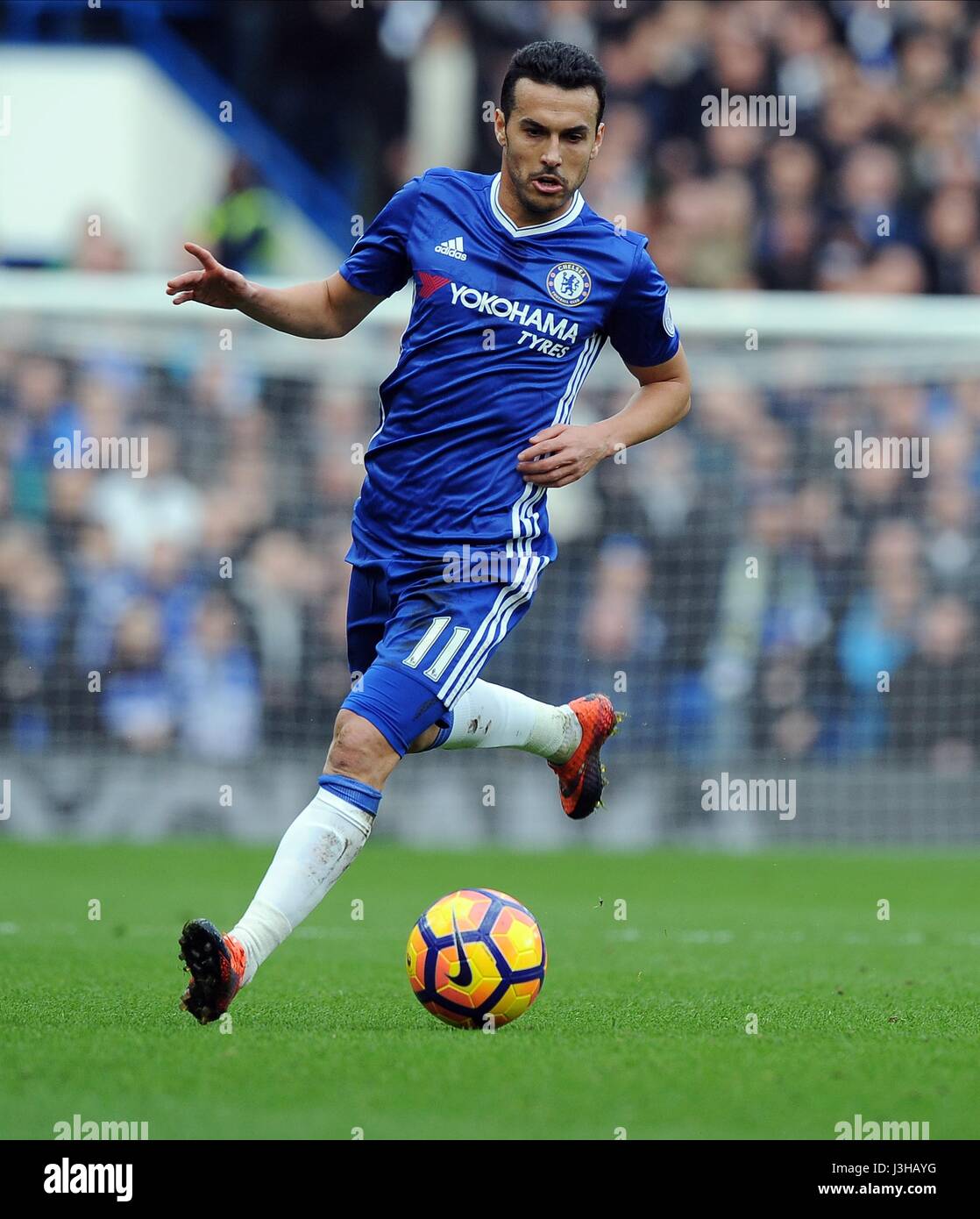 PEDRO OF CHELSEA CHELSEA V ARSENAL STAMFORD BRIDGE STADIUM LONDON ...