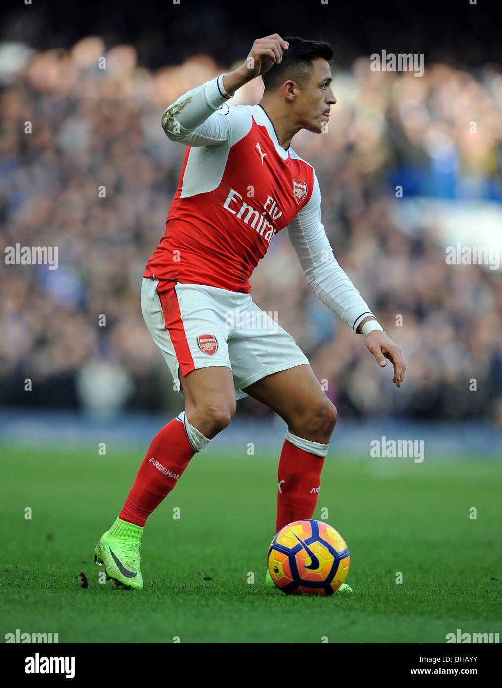ALEXIS SANCHEZ OF ARSENAL CHELSEA V ARSENAL STAMFORD BRIDGE STADIUM ...
