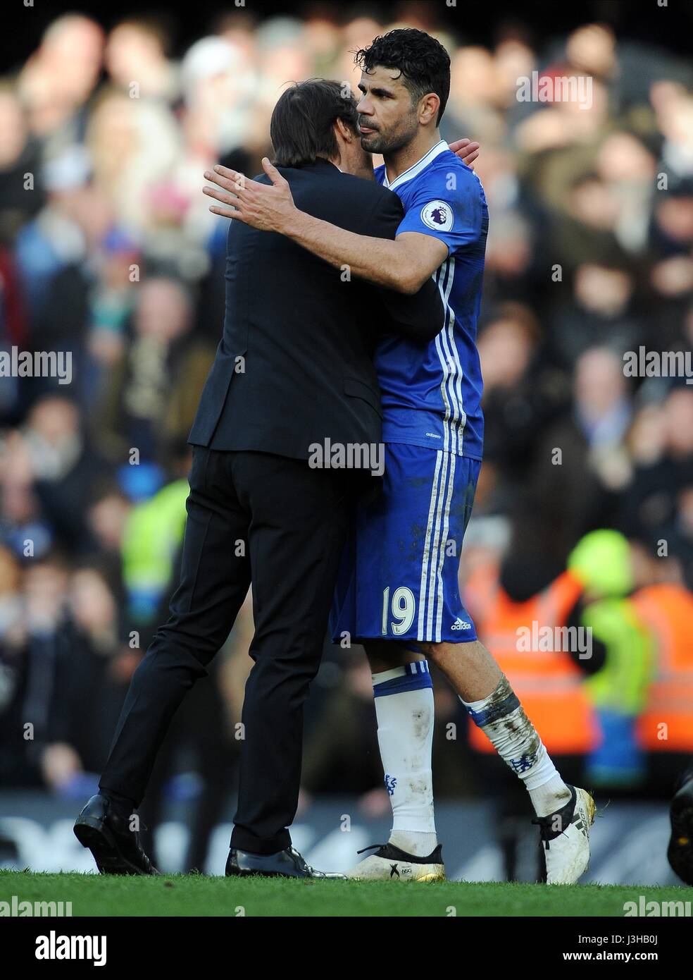 A HAPPY CHELSEA MANAGER ANTONI CHELSEA V ARSENAL STAMFORD BRIDGE ...
