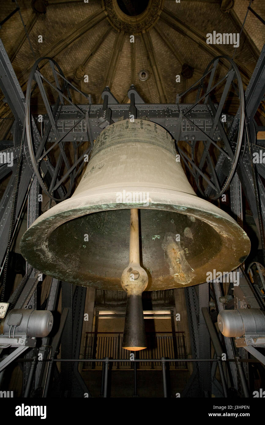 Kirchenglocke High Resolution Stock Photography and Images - Alamy