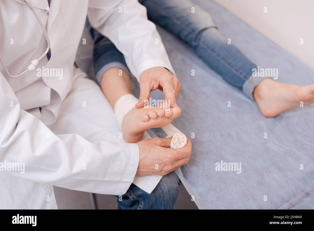 Fixating Stock Photos & Fixating Stock Images - Alamy