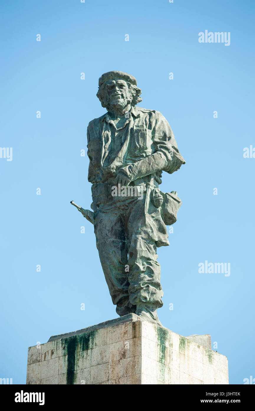 Revolutionary monument to che guevara hi-res stock photography and ...