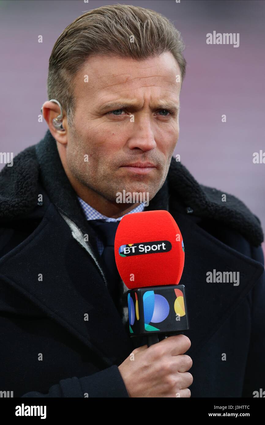MICHAEL GRAY BT SPORTS PRESENTER BT SPORTS PRESENTER SUNDERLAND STADIUM ...