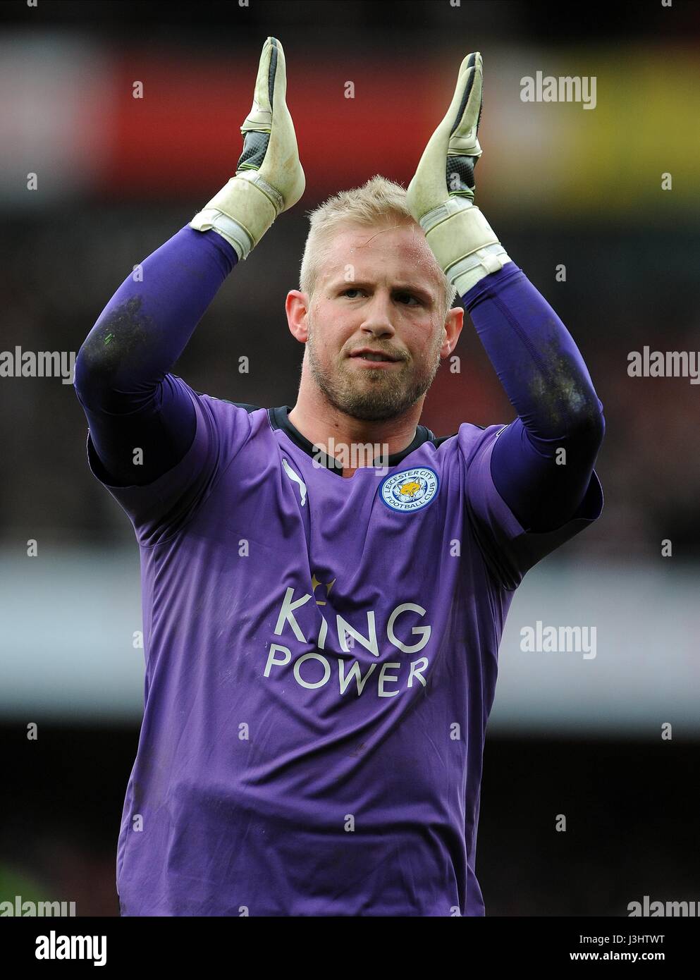 LEICESTER CITY GOALKEEPER KASP ARSENAL V LEICESTER CITY EMIRATES ...