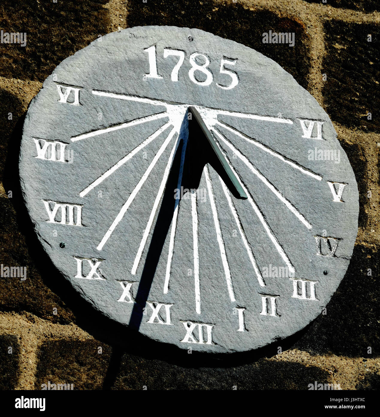 Stone sundial hi-res stock photography and images - Alamy