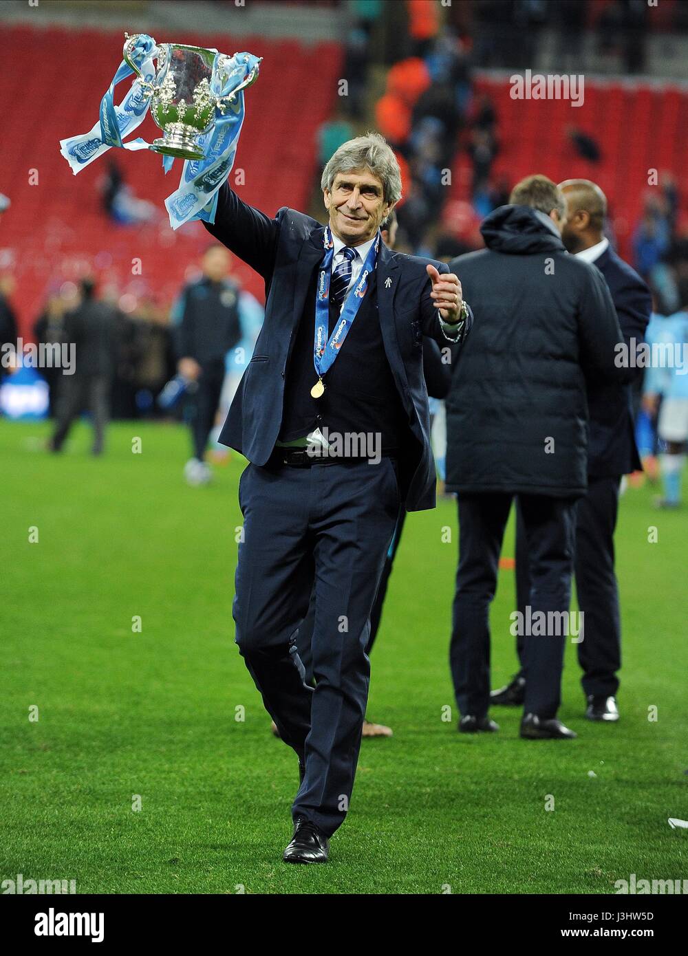 MANCHESTER CITY MANAGER MANUEL LIVERPOOL V MANCHESTER CITY WEMBLEY ...
