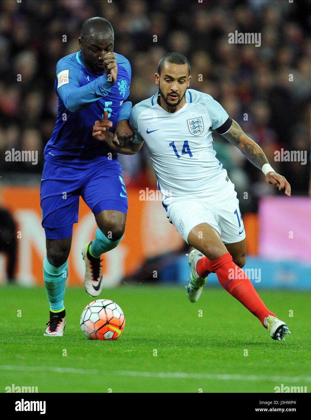 THEO WALCOTT OF ENGLAND IS CHA ENGLAND V HOLLAND WEMBLEY STADIUM LONDON ...