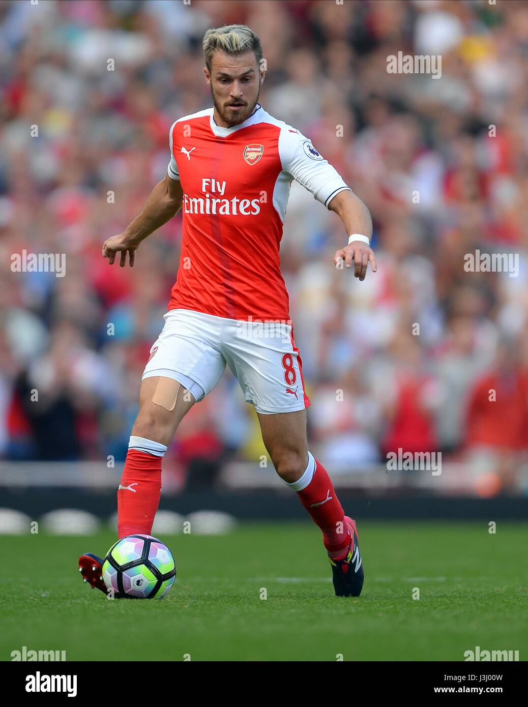 AARON RAMSEY OF ARSENAL ARSENAL V LIVERPOOL EMIRATES STADIUM LONDON ...