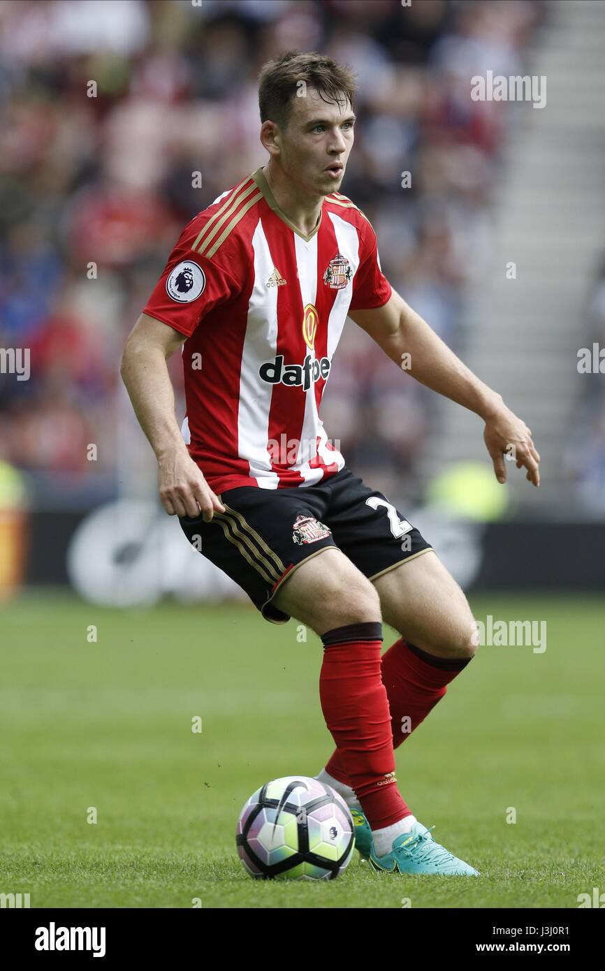 DONALD LOVE SUNDERLAND FC SUNDERLAND FC STADIUM OF LIGHT SUNDERLAND ...