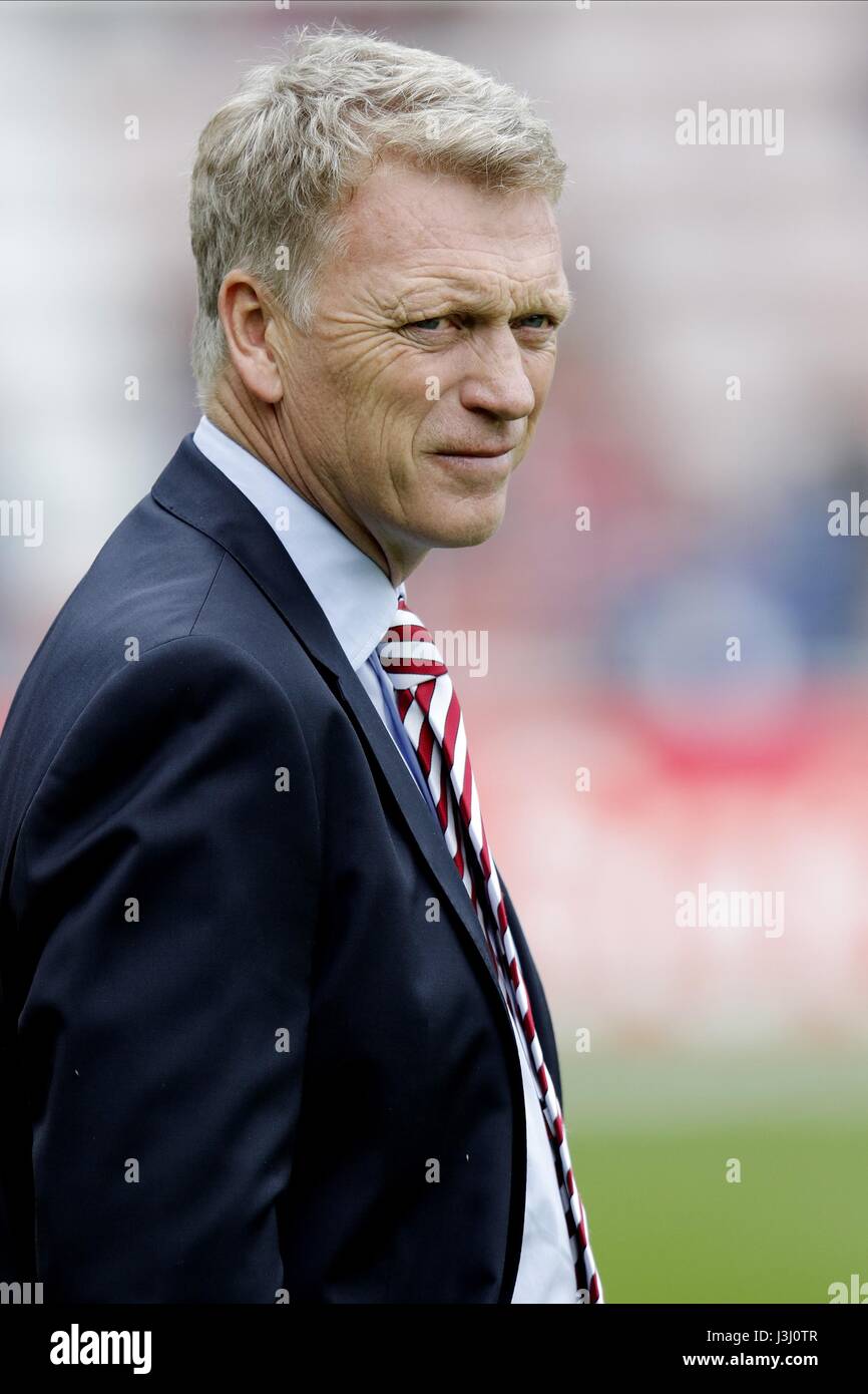 Fischer v hi-res stock photography and images - Alamy