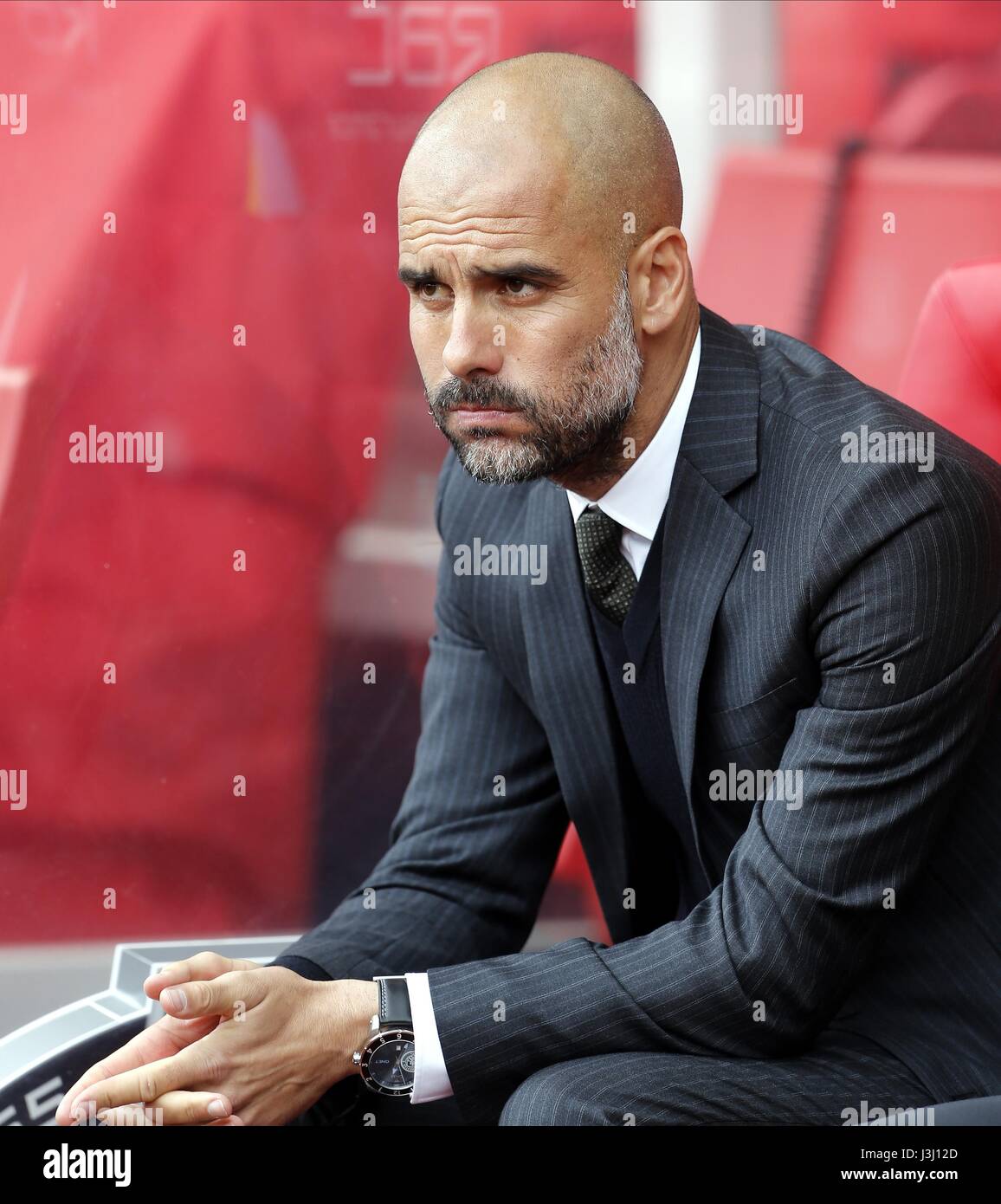 PEP GUARDIOLA MANCHESTER CITY MANAGER MANCHESTER CITY MANAGER BET 365 ...