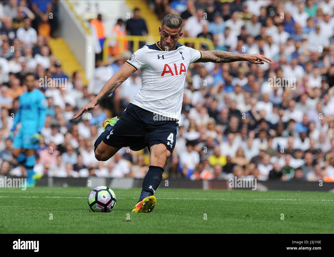 TOBY ALDERWEIRELD OF TOTTENHAM TOTTENHAM HOTSPUR V LIVERPOOL WHITE HART ...
