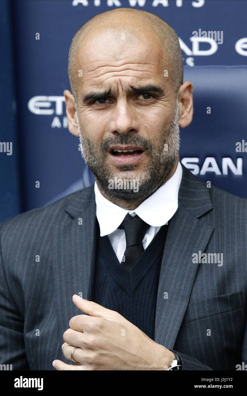 PEP GUARDIOLA MANCHESTER CITY FC MANAGER MANCHESTER CITY FC MANAGER ...
