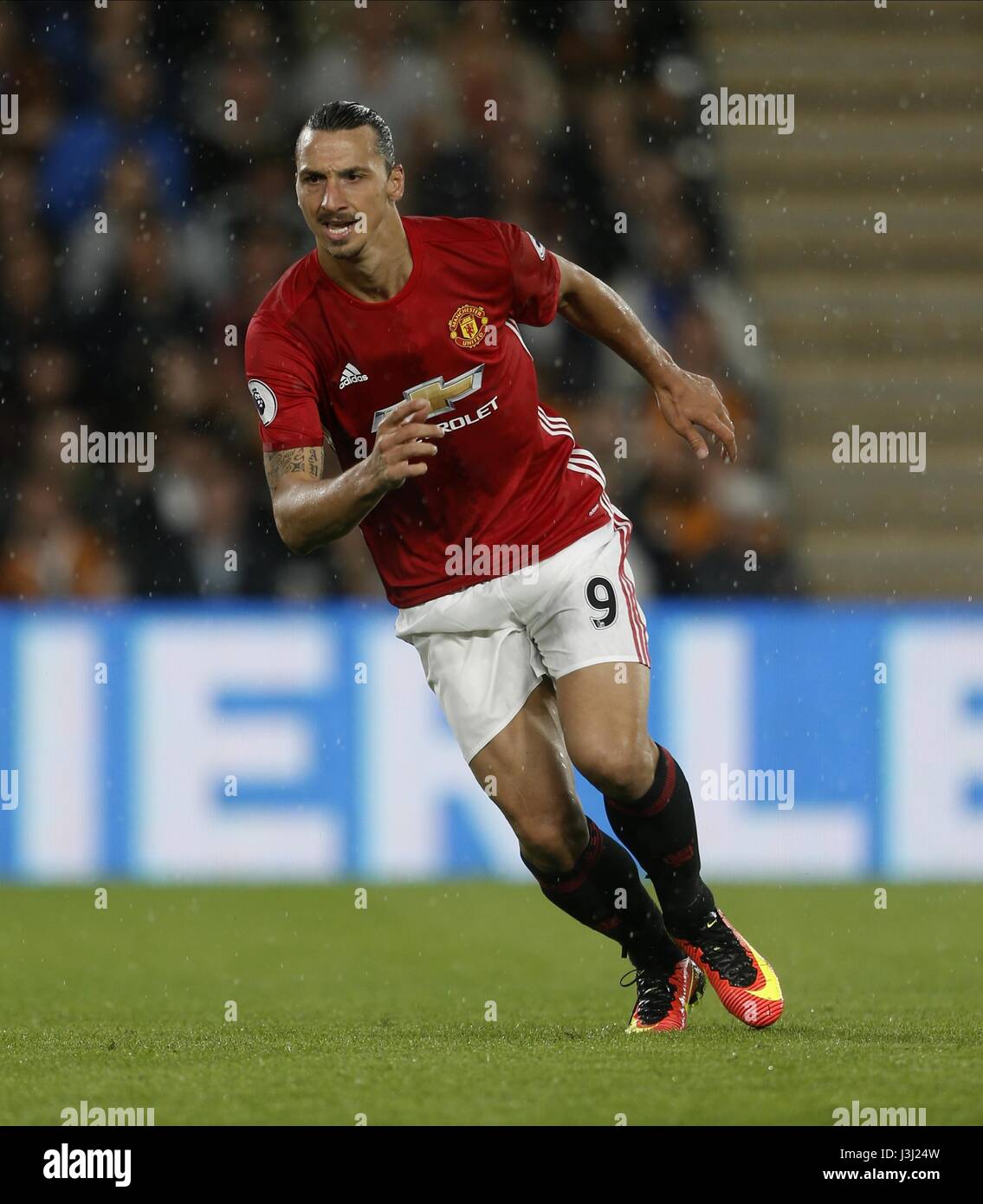 ZLATAN IBRAHIMOVIC MANCHESTER UNITED FC MANCHESTER UNITED FC KCOM ...