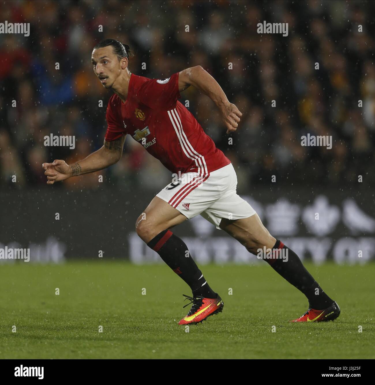 ZLATAN IBRAHIMOVIC MANCHESTER UNITED FC MANCHESTER UNITED FC KCOM ...