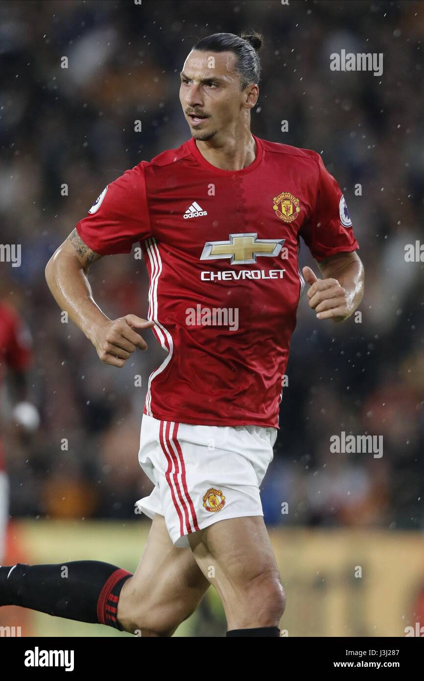 ZLATAN IBRAHIMOVIC MANCHESTER UNITED FC MANCHESTER UNITED FC KCOM ...