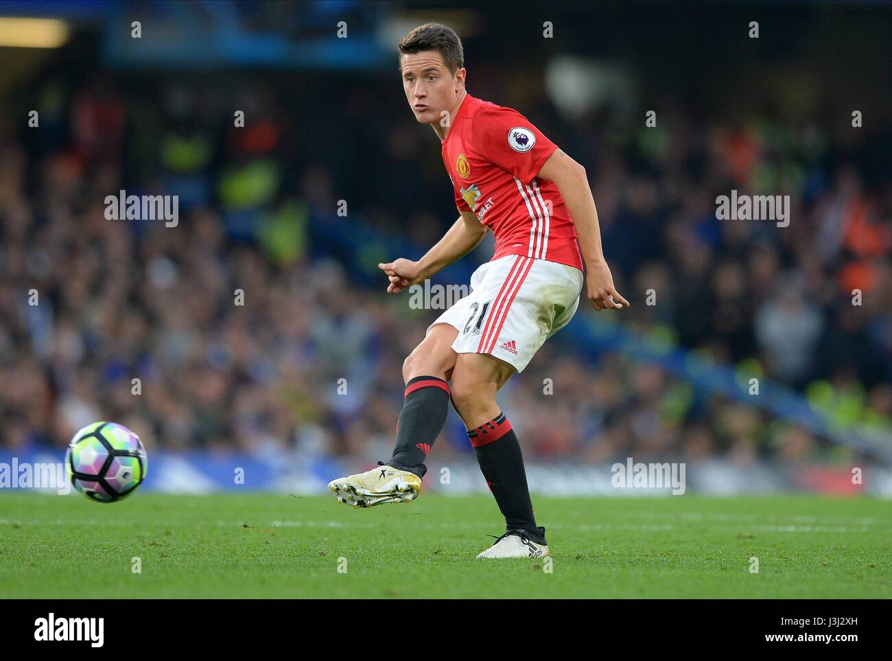 Ander herrera manchester united chelsea hi-res stock photography and ...