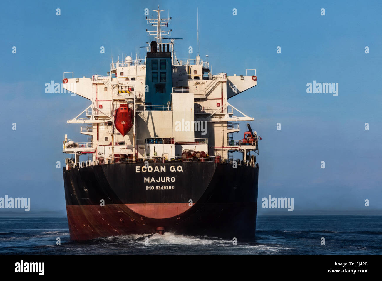 Container ship off canada hi-res stock photography and images - Alamy